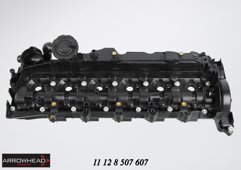BMW F10 Sedan 535d Engine: Cylinder Head Cover - BMW 5 / 6 / 7 / X5 ...
